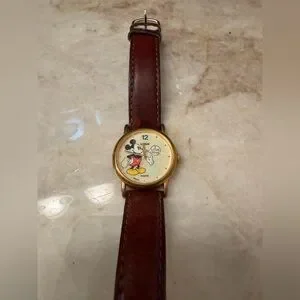 Lorus | Accessories | Vintage 9s Lorus Brown Leather Mickey Mouse Watch ...